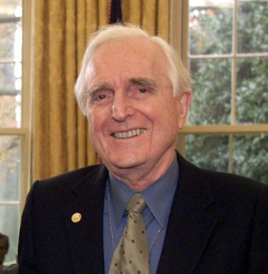 Biografi Douglas Engelbart - Penemu Mouse Komputer | Blog Tokoh Indonesia