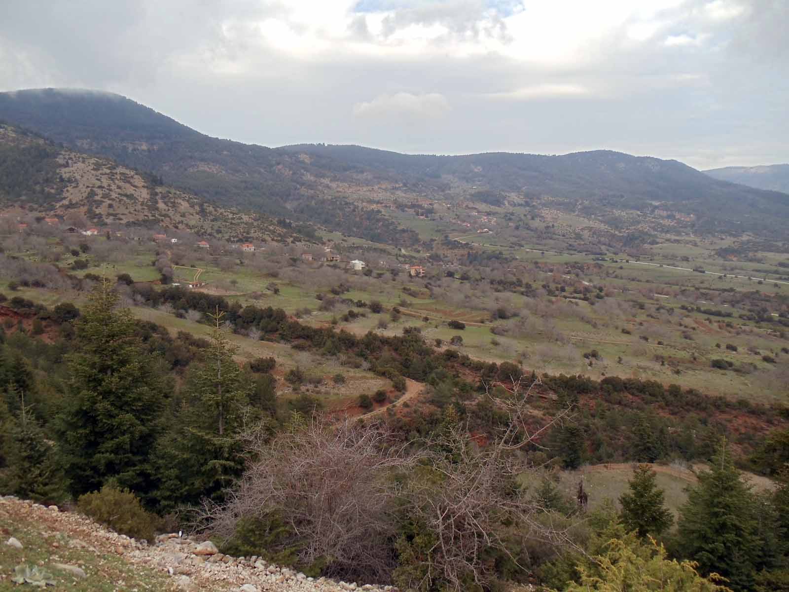 Με τον ΦΟΠ στα βουνα: Κατω Ταρσος - Παναγια του βραχου - Λειβαδακι