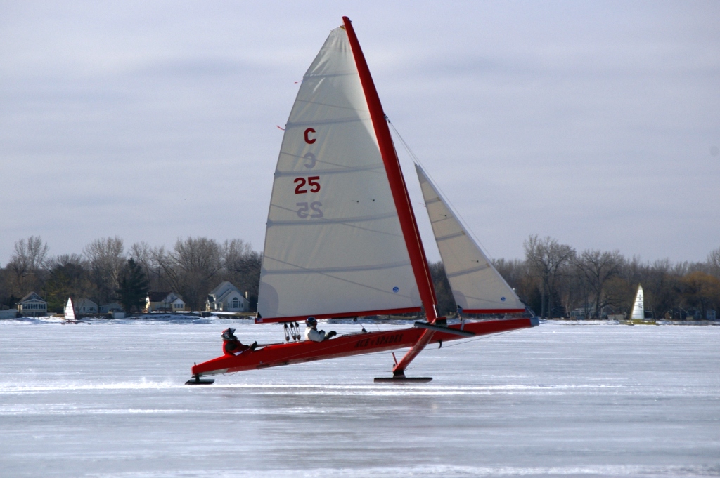 Pleasant Living: ICEBOATING IN MADISON