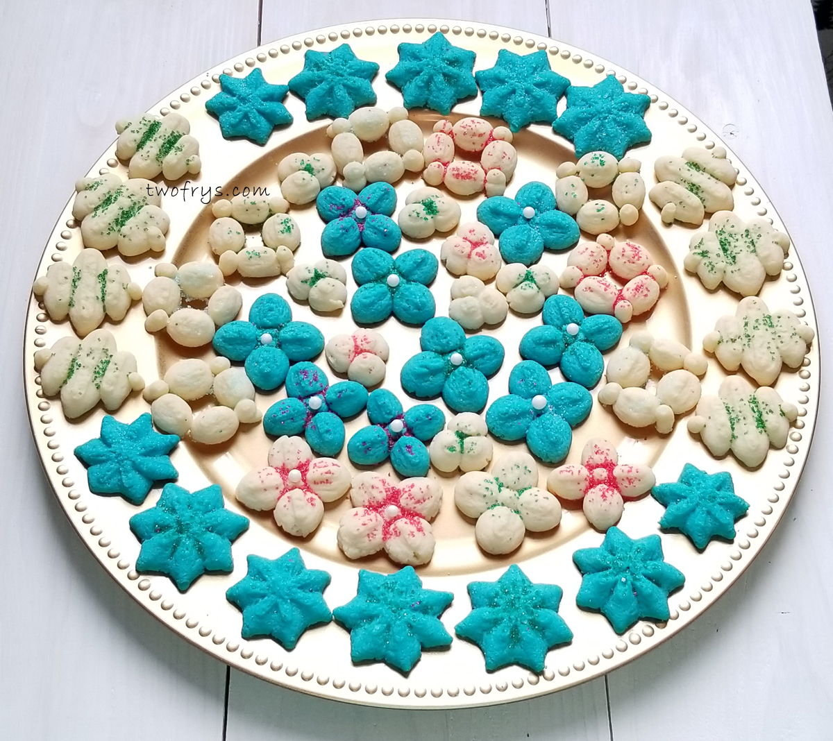 Two Frys: Spritz Cookies