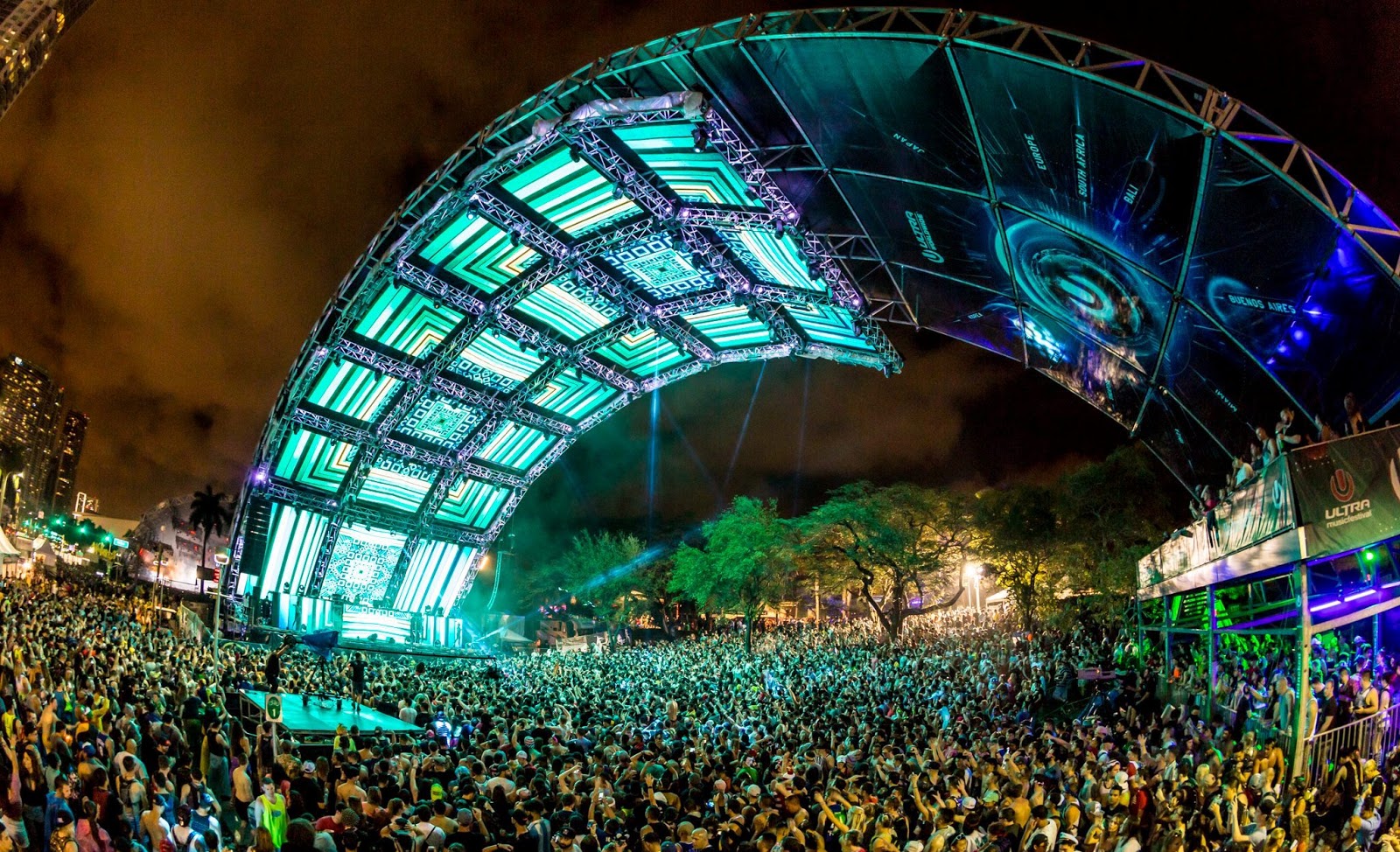 Teotihuacan en línea: Ultra Music Festival (UMF) llega a México