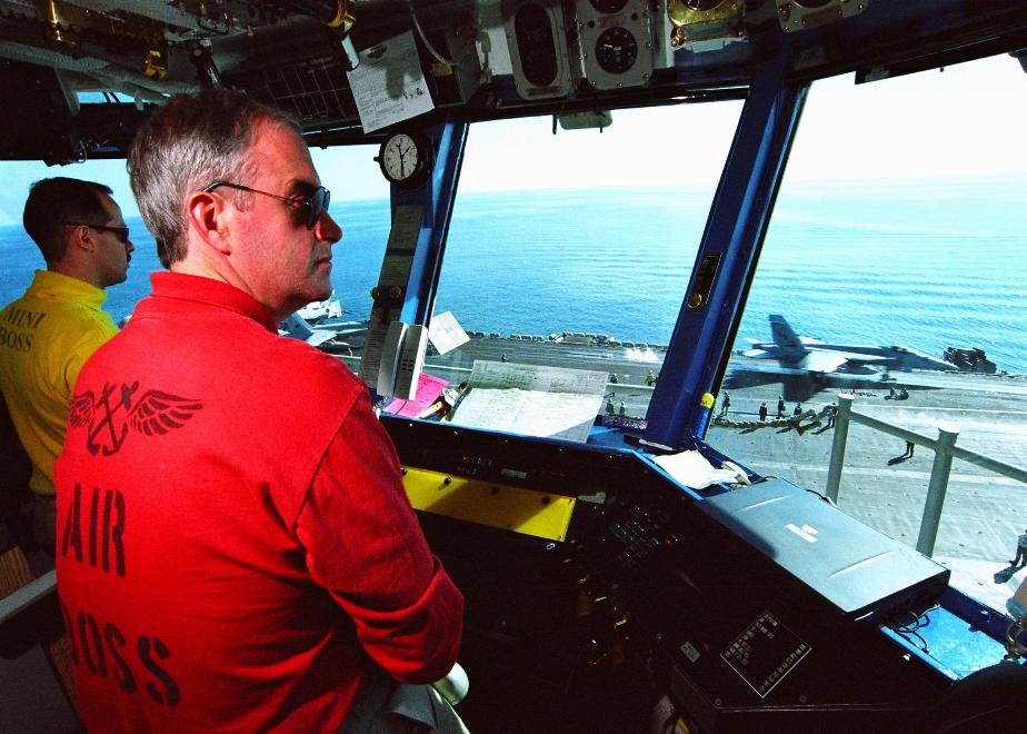 Watchuseek Watch Blog: Top flight: The new look Victorinox Air Boss