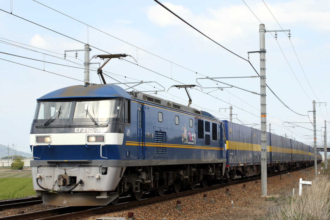 線路際の小さな幸せ。: 2059レ EF210-328 『カンガルーライナーSS60』 DAINICHI×6