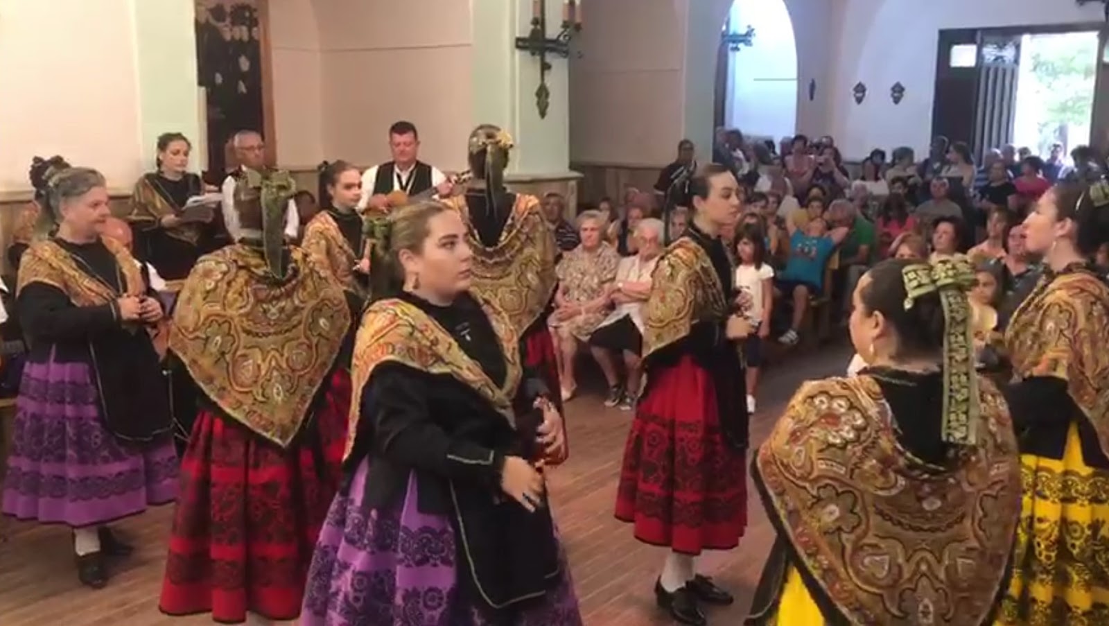 TODO TEMBLEQUE: Los Coros y Danzas de Tembleque actuaron en Daimiel. 8 ...