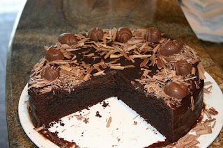 In en om die huis: BAR ONE CAKE