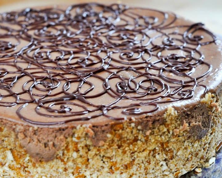 Beki Cook's Cake Blog: Guinness Chocolate Chunk Cheesecake with Pretzel ...