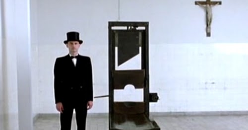 Pieces of human tissue from prisoners executed by the Nazis buried in ...