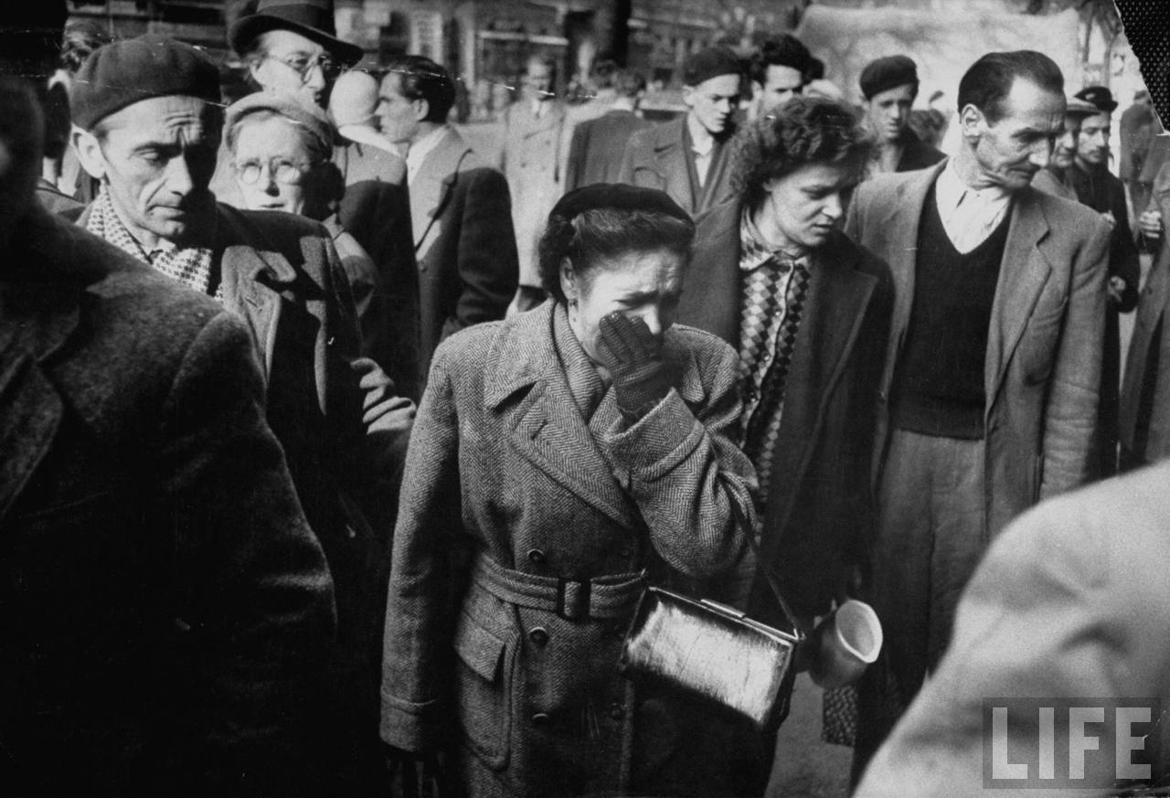 Historic Photos of Hungarians Gathered in the Streets During Revolution ...