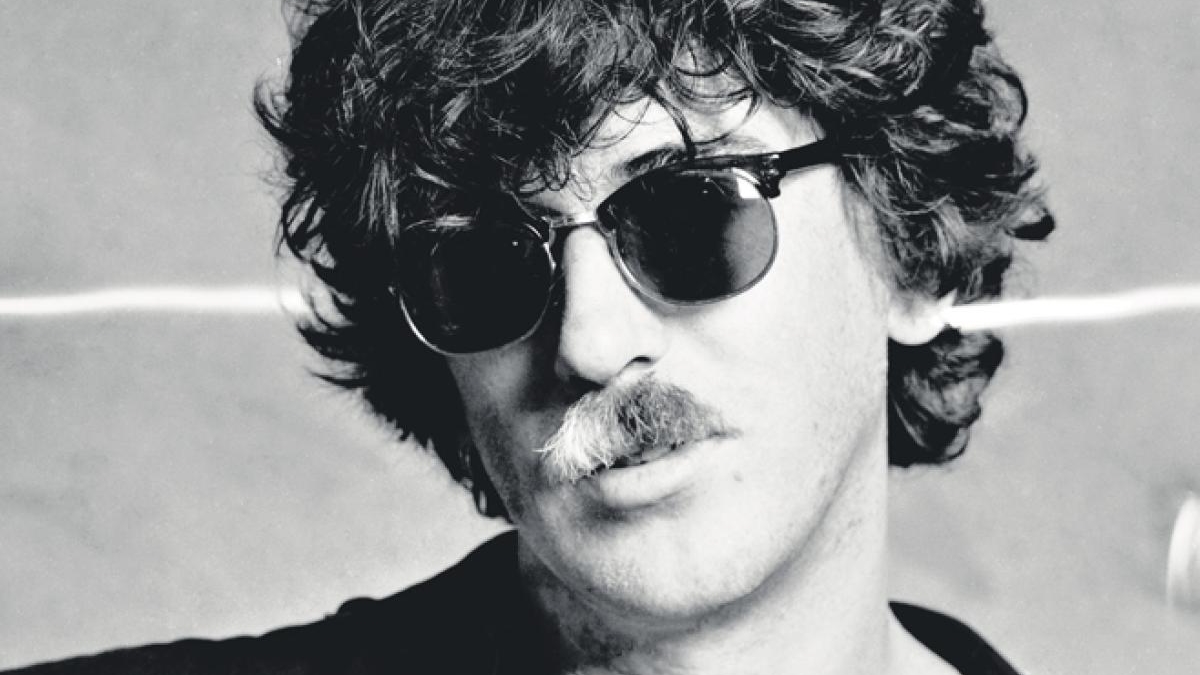 El día que Charly García se afeitó el bigote El día que Charly García se afeitó el bigote