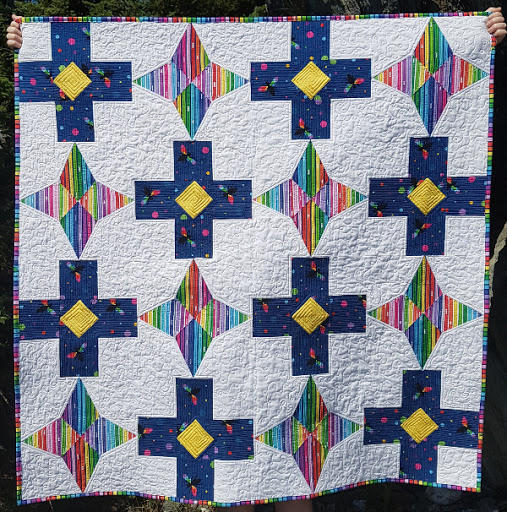 Devoted Quilter: Prairie Points Pinwheel - a Free Baby Quilt Pattern