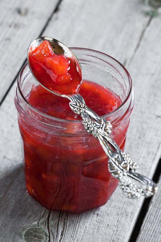 Homemade Amish Strawberry Rhubarb Jam Recipe