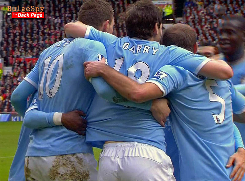 kacang polong kecil: gilles simon bulge