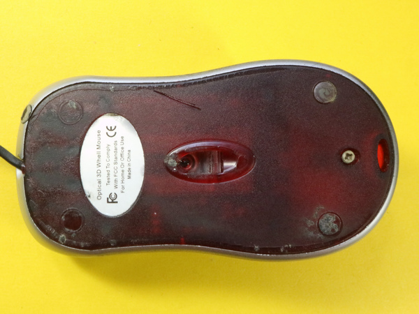 BugWorkShop - 甲蟲工作室: HP（惠普）USB 有線光學滑鼠（Optical 3D Whell Mouse）- 拆解