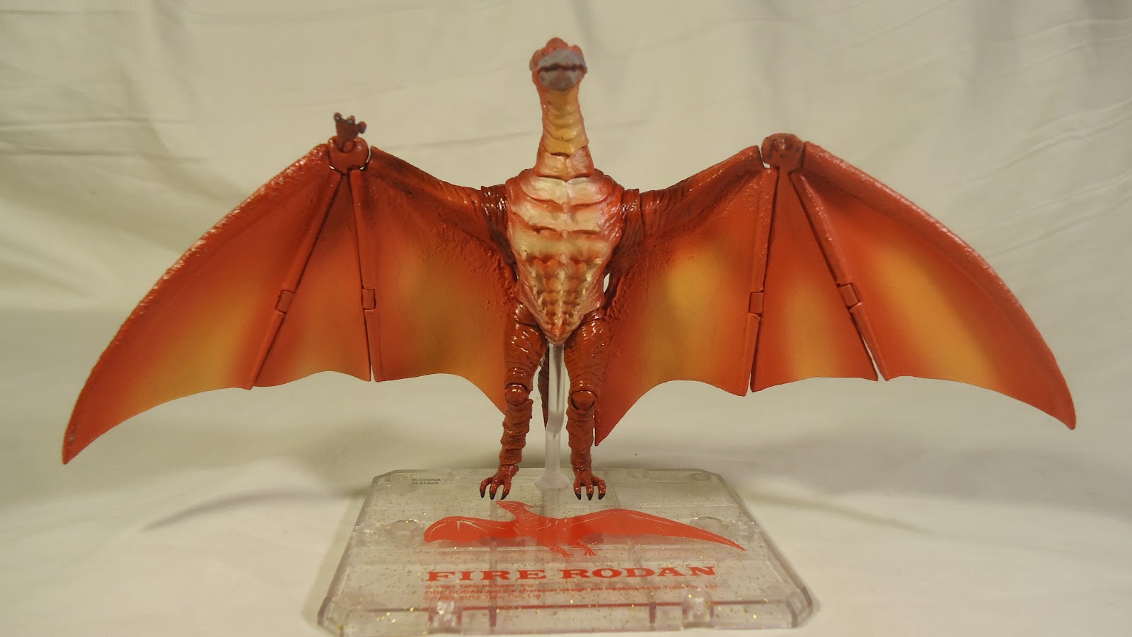 Import Monsters: Review: S.H. Monsterarts Fire Rodan