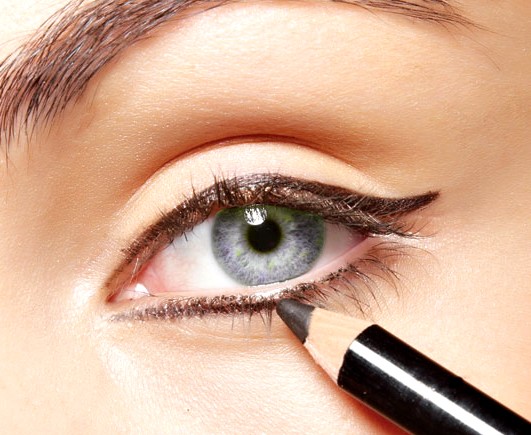 Como escoger un delineador | Belleza y Salud al Día