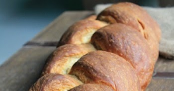 Three Braided Loaf of Bread. | Baking YummiesBakingyummies - Recipes ...