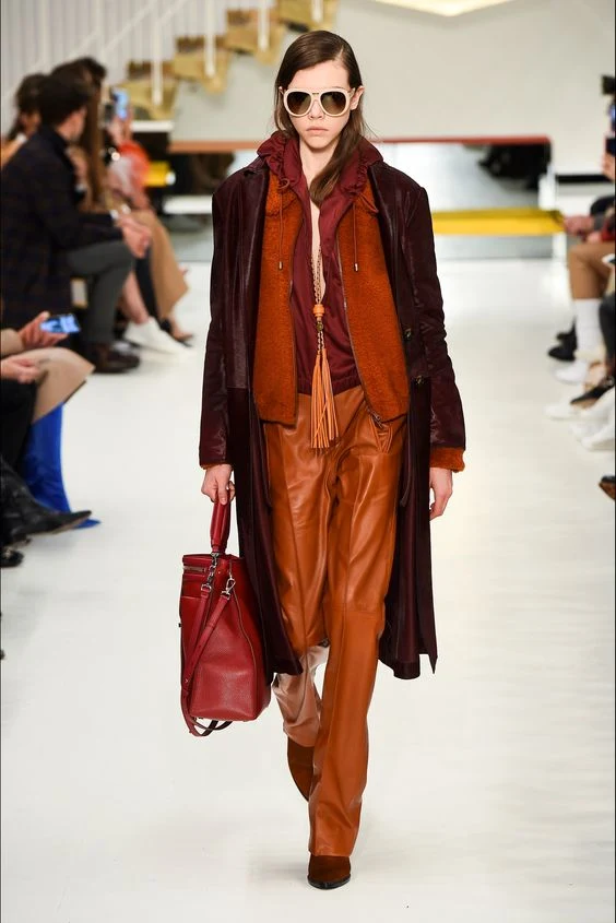 Come abbinare il marrone: 10 idee outfit e come indossarle - GLAM STYLE