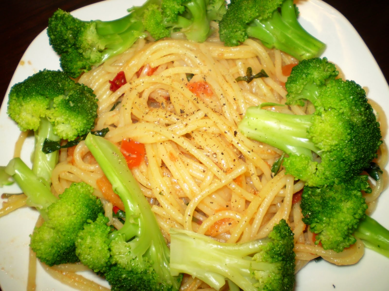Thuyết Ăn Chay: Bếp Chay Thanh Nhẹ: Mì Ý Bông Cải Xanh - Vegan ...