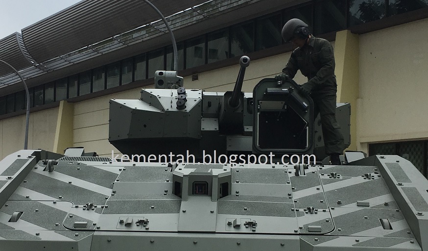 Senang Diri: Defence minister Dr Ng Eng Hen commissions Singapore Army ...