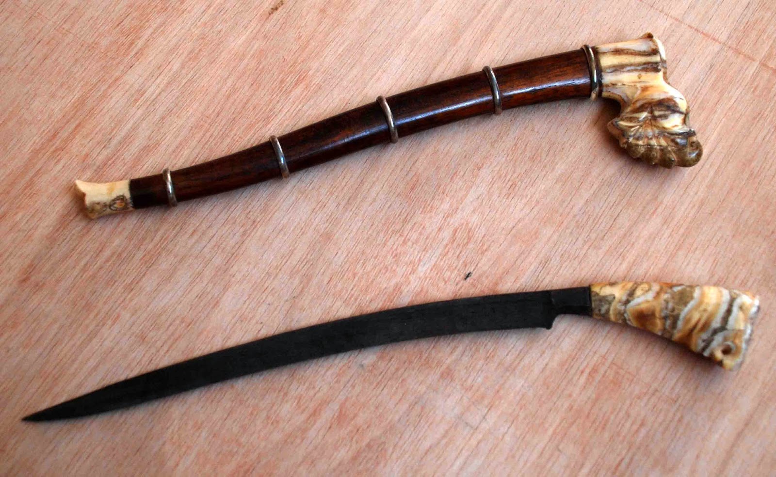 HAIZUL-KERIS: TUMBUK LADA GERHAM.