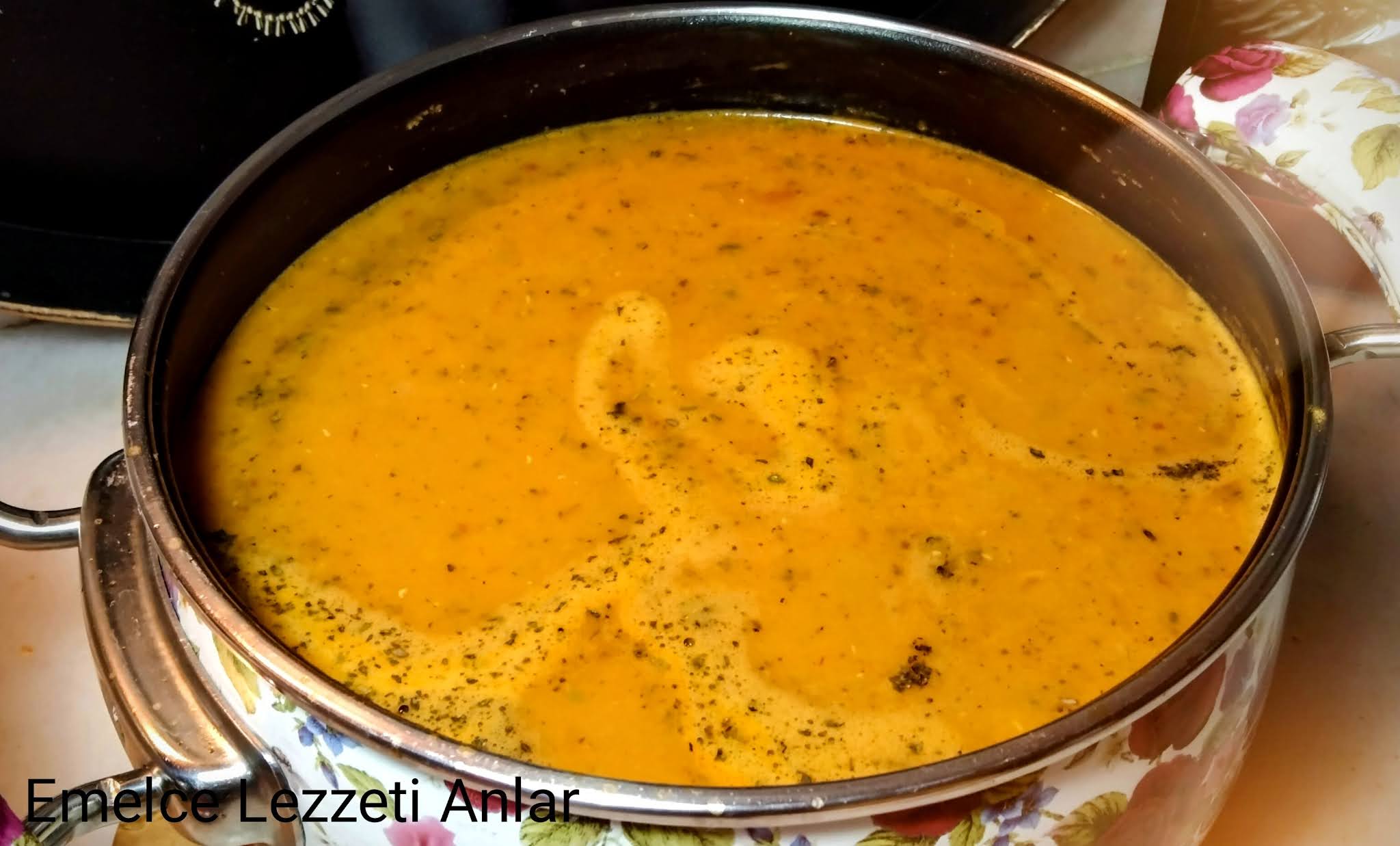 USTASINDAN KOLAY MERCİMEK ÇORBASI TARİFİ - Emelce Lezzetli Anlar