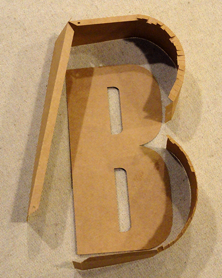 Needles 'n' Knowledge: B Letter Box 3D with Honeycomb