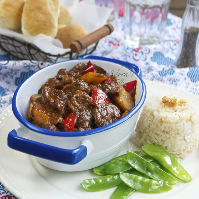 Adora's Box: MENUDO CON GARBANZOS