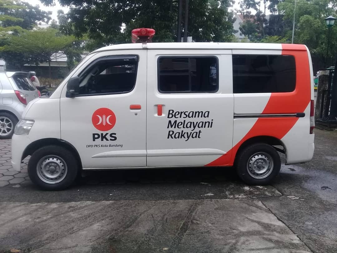 Dengan Wajah Baru, Ambulance PKS Kota Bandung Siap Melayani Warga Bandung