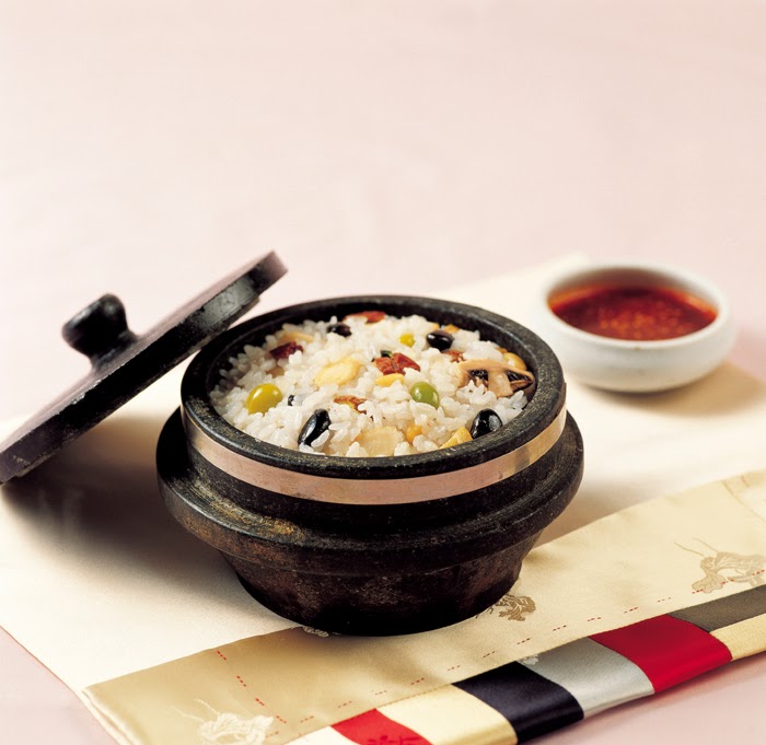 Nutritious Stone Pot Rice - 영양돌솥밥