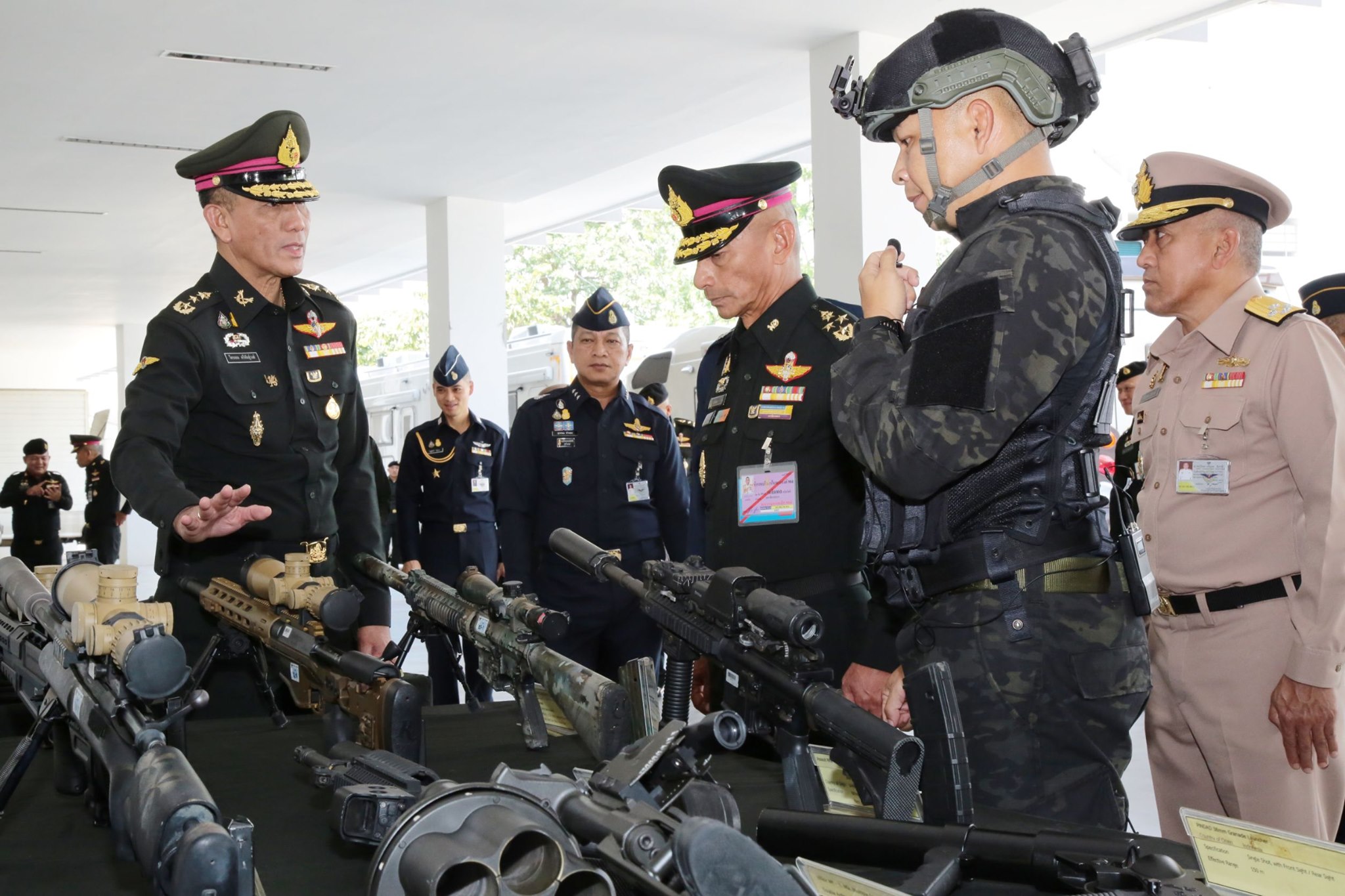 AAG_th บันทึกประจำวัน: DTI จะพัฒนายานเกราะล้อยาง 4x4 และยานรบลาดตระเวนสำหรับศูนย์ปฏิบัติการ ...