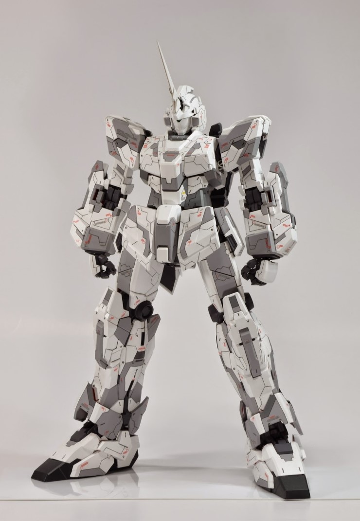 Custom Build: PG 1/60 RX-0 Unicorn Gundam + Custom Panel Lines
