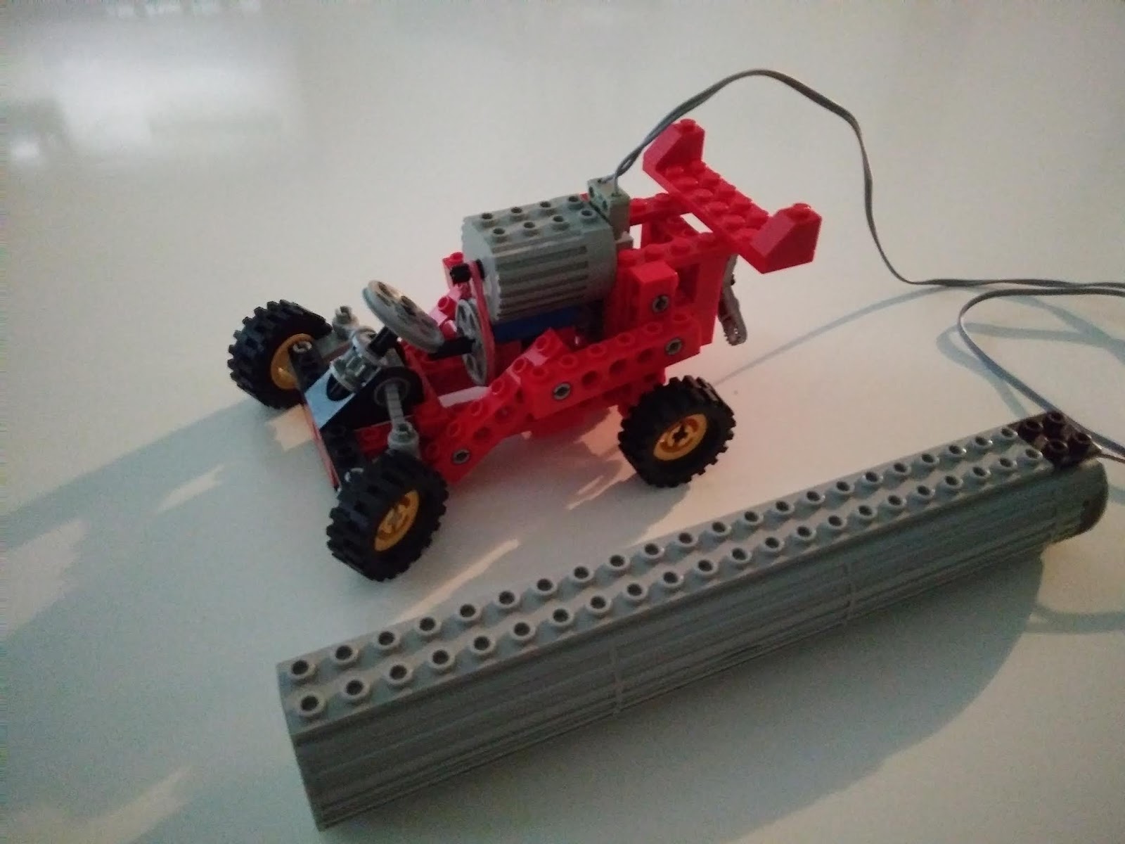 LEGO®TECHNIC Universal Building Set 8024 - B- Modell Nr. 3