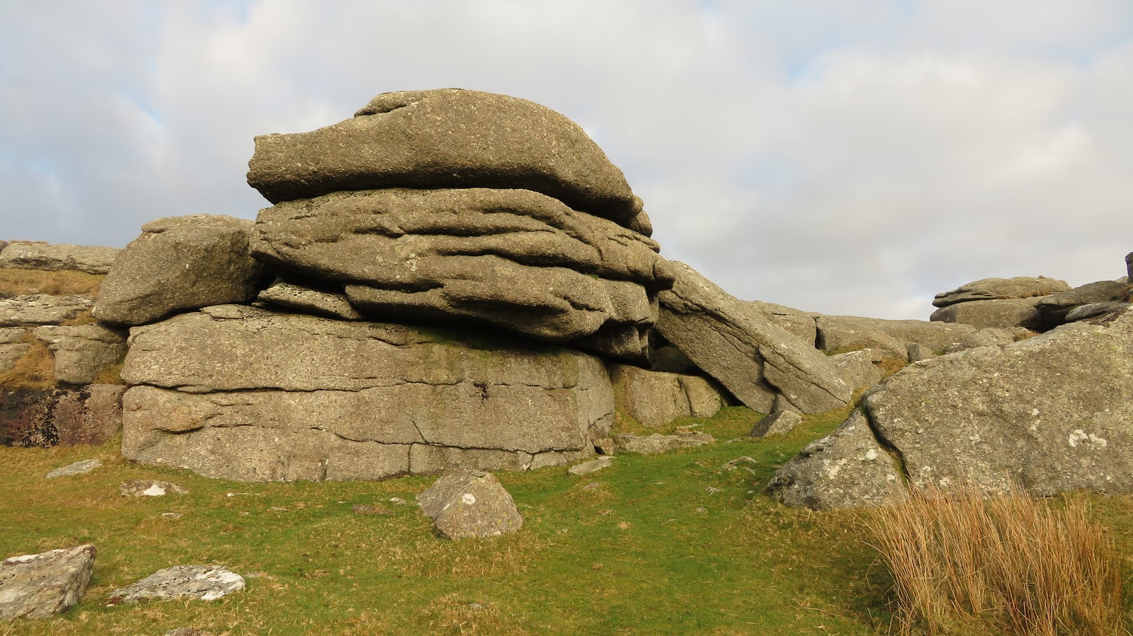 Max Piper - Tor Bagger: Dartmoor: The Tors and Rocks around Barn Hill