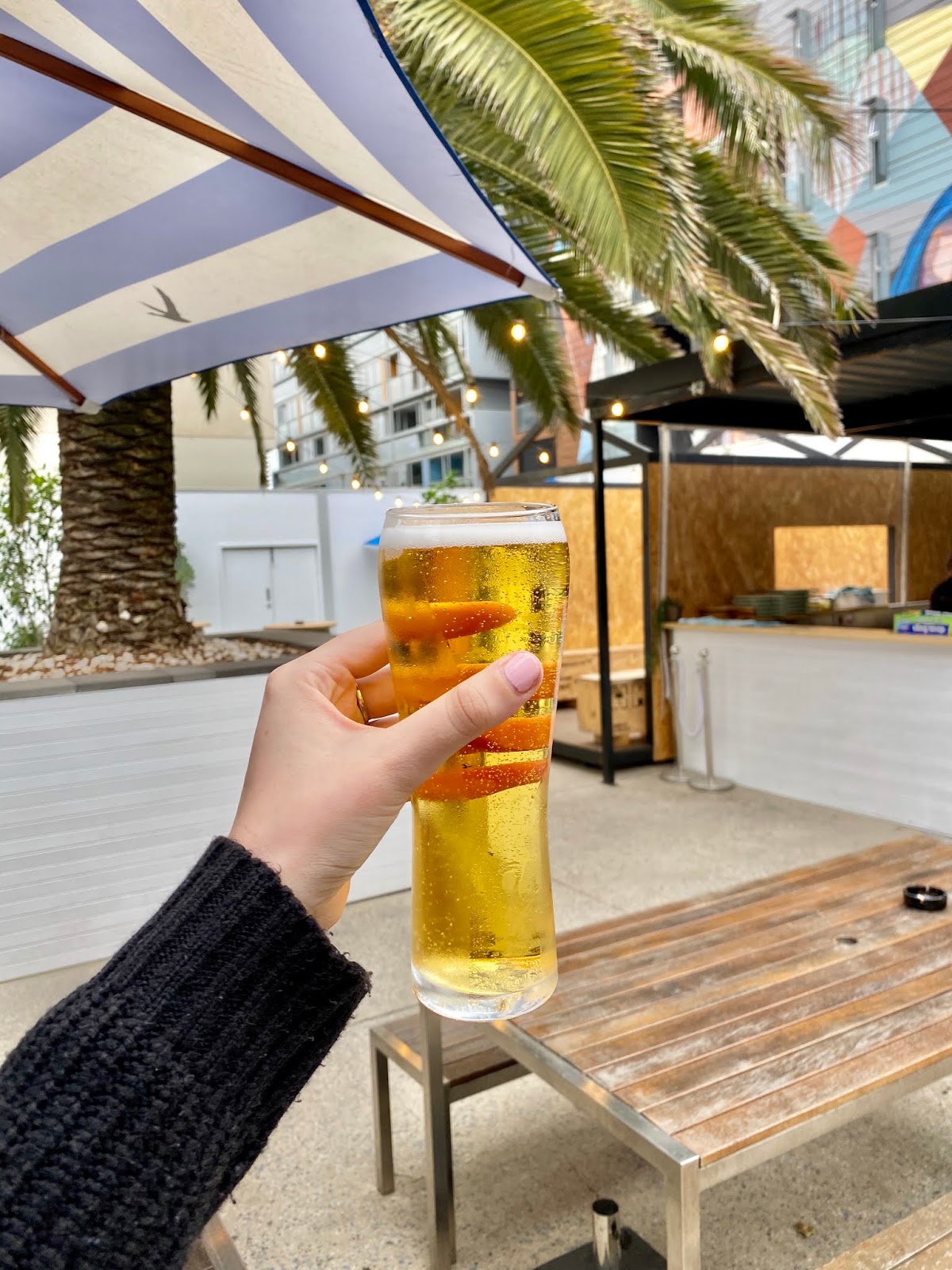 ATLANTIS BAR & LOUNGE IS BACK AND BETTER THAN EVER | The Iconic Blonde