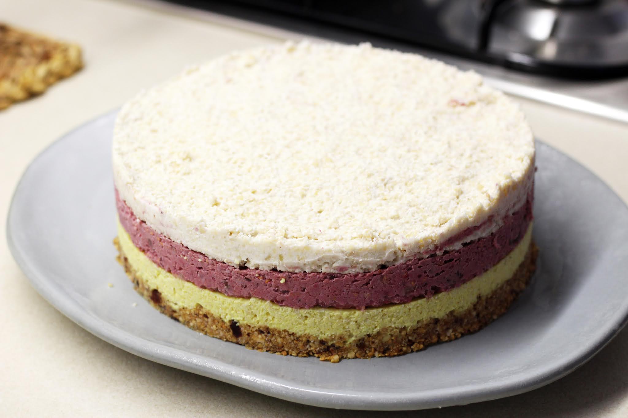 Jekin Kapric : Sirova torta od maline i limuna