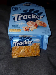 Madhouse Family Reviews: White Chocolate Chip Tracker Bars review