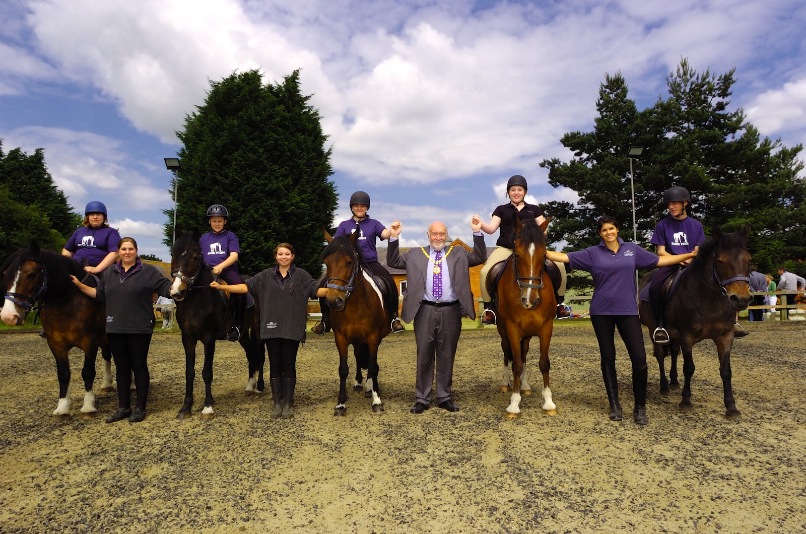 The High Sheriff's Charity Ride, 16th-23rd September 2012: Finishing ...