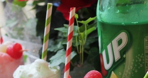 7UP® Gumdrop Christmas Fizz Recipe #MingleNMix #Ad - Easy For Beginners