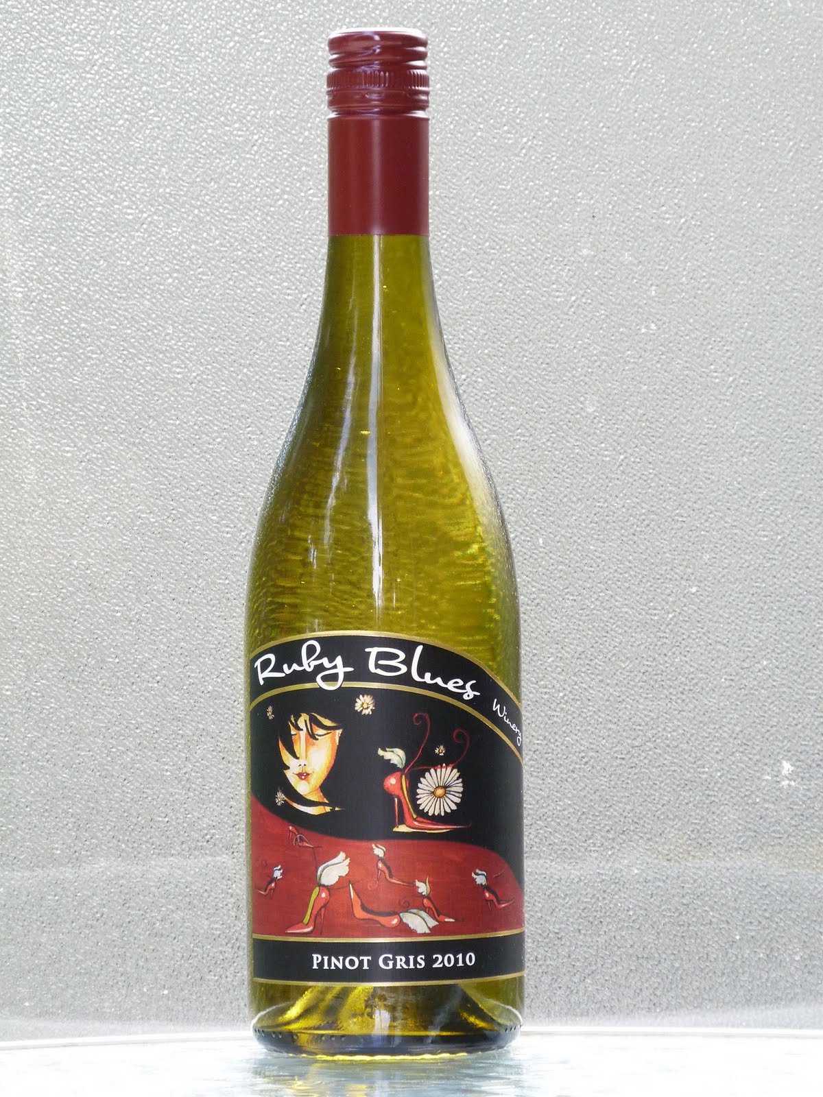 John Schreiner on wine: Ruby Blues: smile and tasting is free