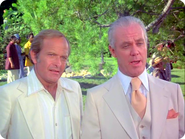 Misfit Robot Daydream: The Hardy Boys/Nancy Drew Mysteries - Mystery of ...