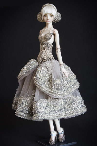 Place My Face: Enchanted Doll