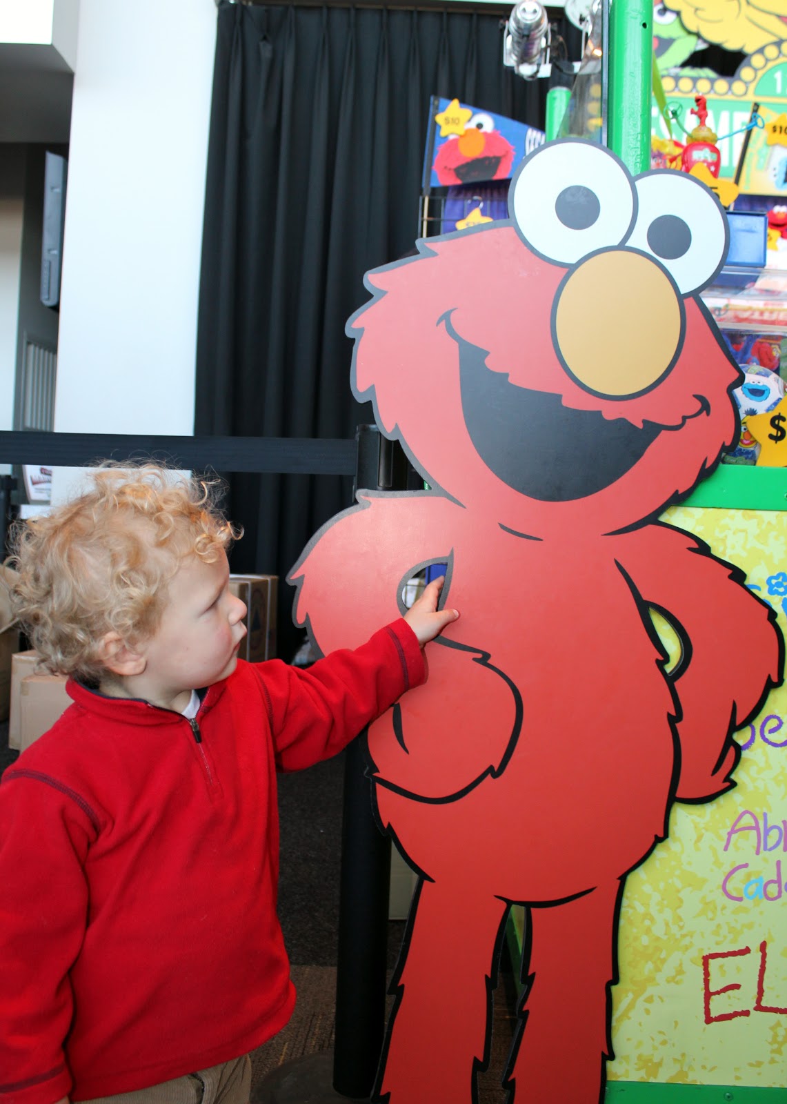 The Jordan Journeys: Elmo's House