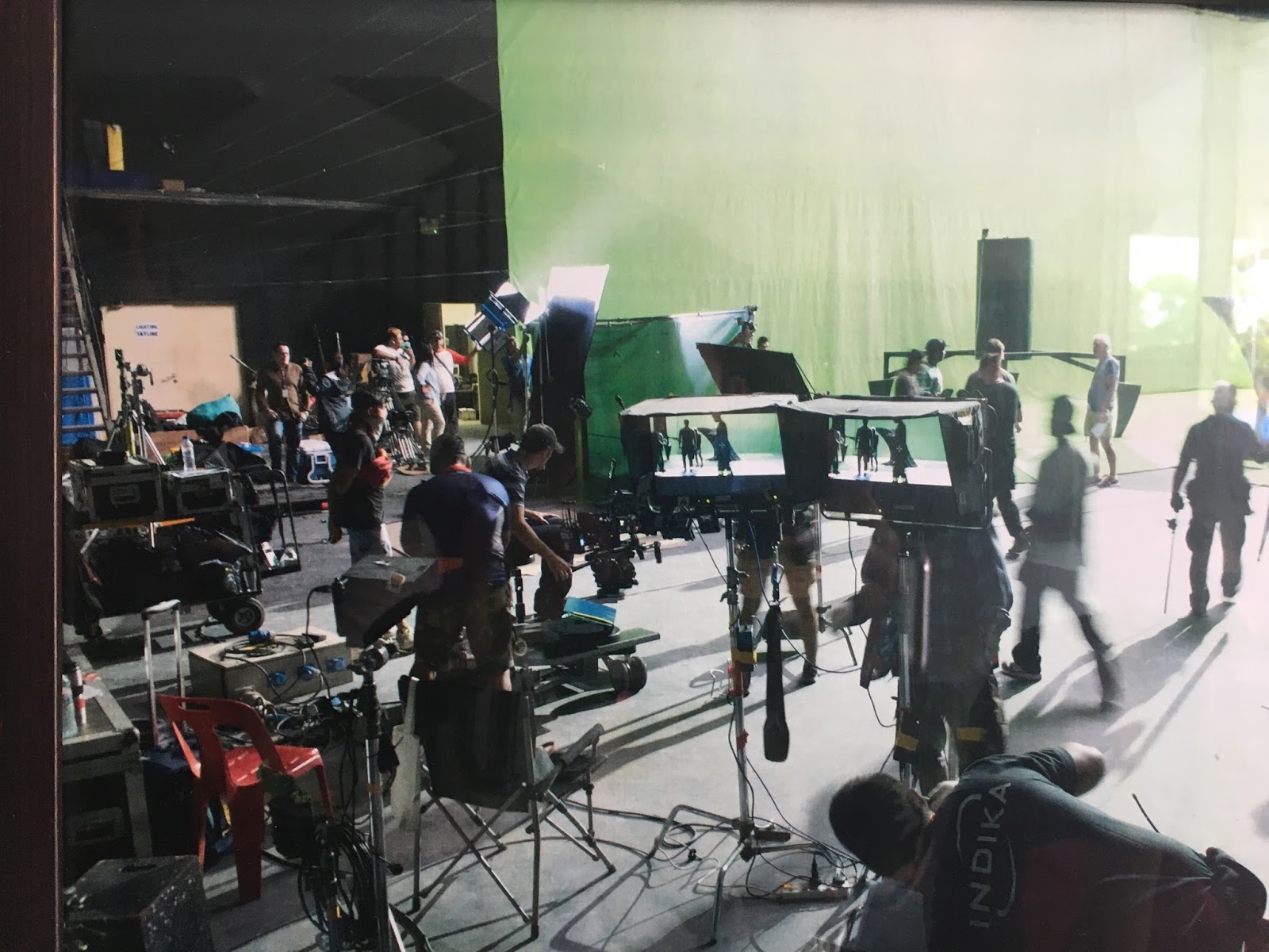 Infinite Studio Kinema Batam, Dunia Dalam Film - livejournalofasad.com