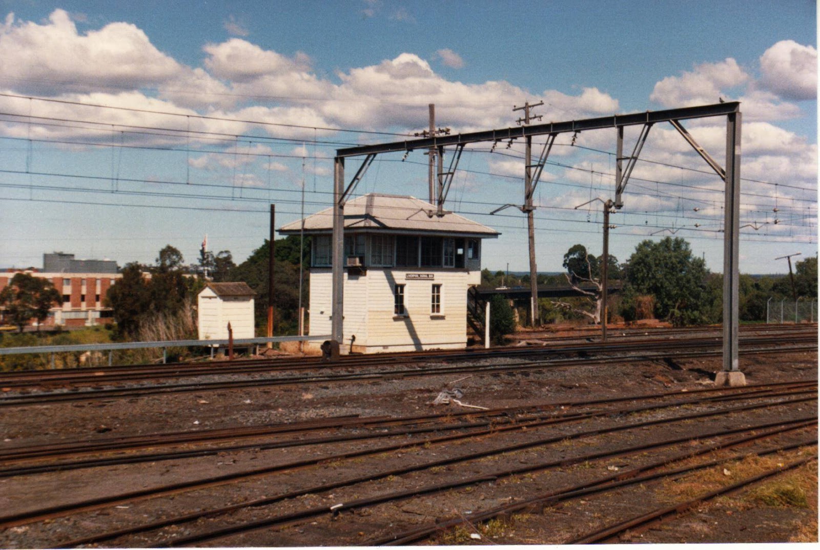 Liverpool Railway Station: New Photos of Liverpool Signal Box