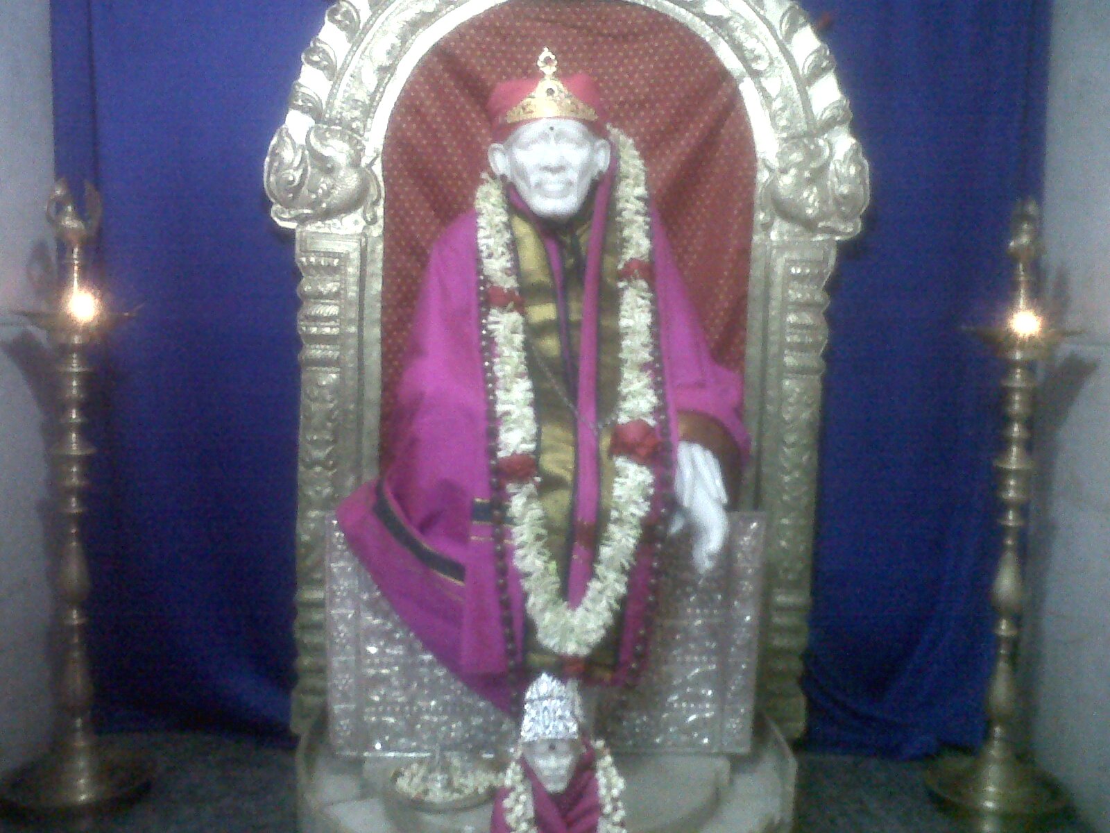 Saibaba Temples: Bangalore Mahalakshmi Layout Srikanteshwara Sai