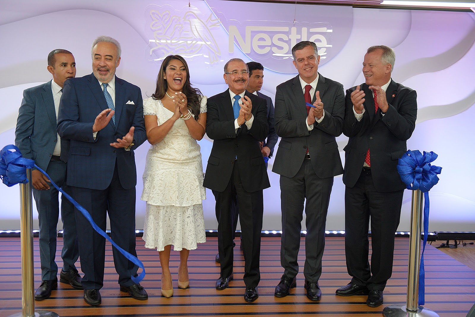 Nestlé inaugura moderno edificio corporativo, que promueve la inclusión ...