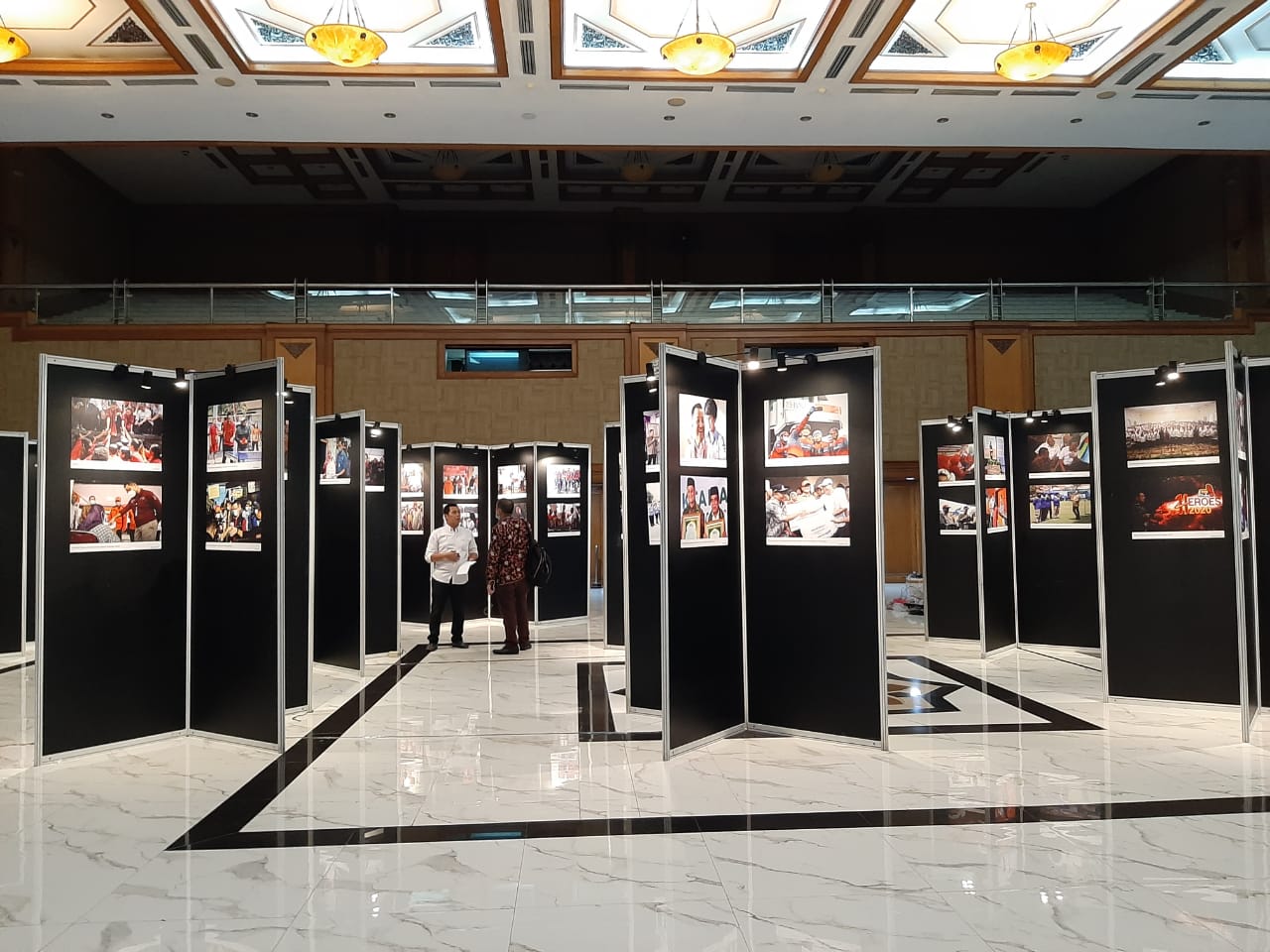 SEWA PANEL PHOTO PAMERAN LUKISAN TERMURAH JAKARTA | 081112520820