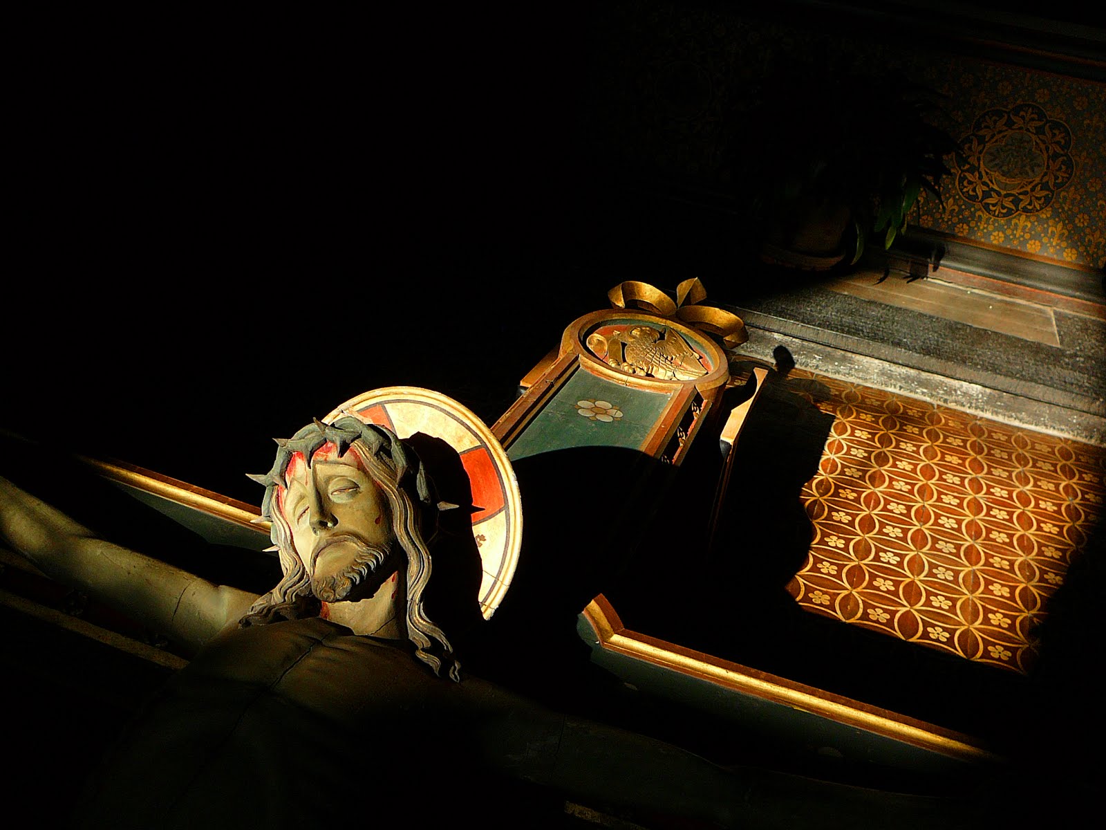 Breviary Hymns: O Sacred Head, Surrounded