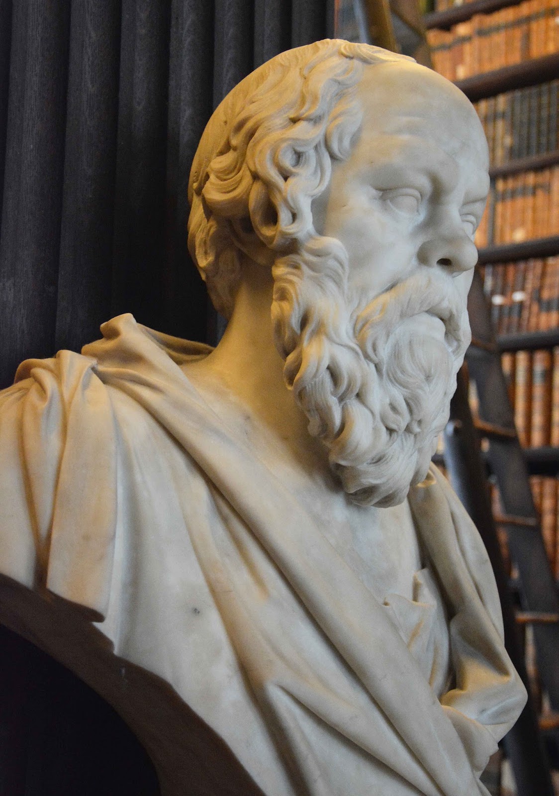 Bath, Art and Architecture: Bust of Socrates in the Long Room, Trinity ...
