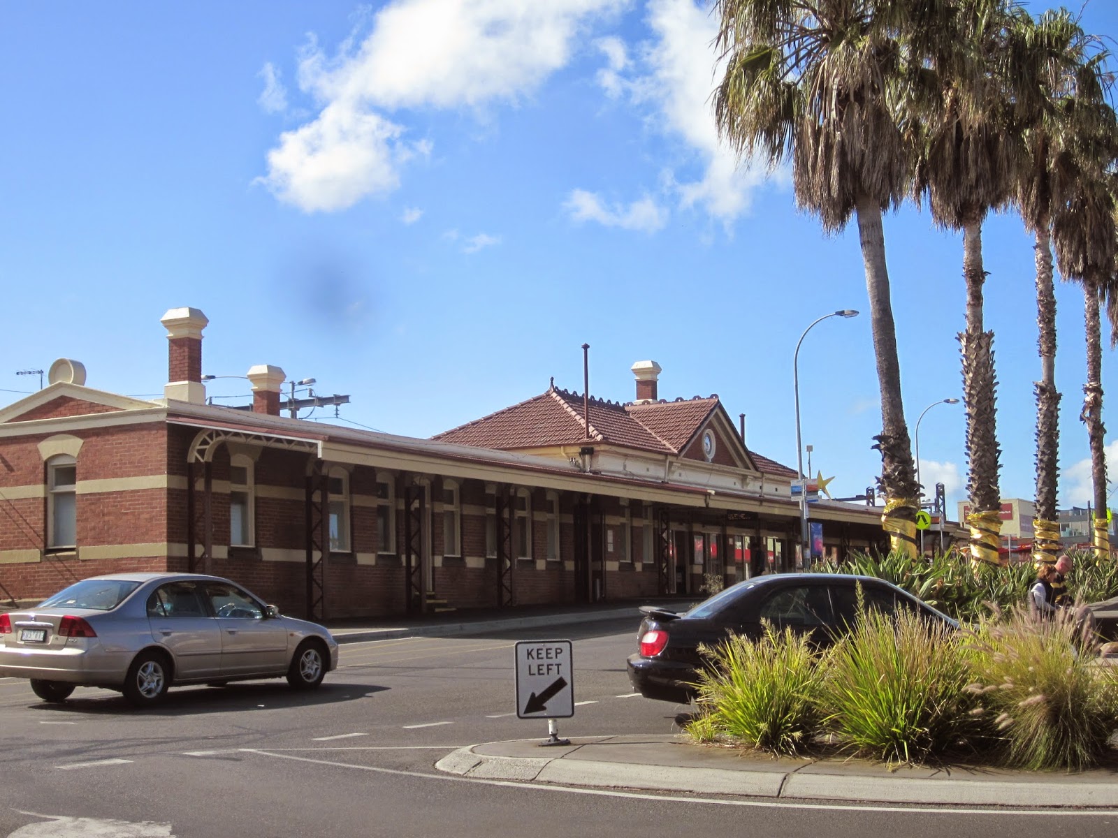 Konted's Make My Day 2: Sandringham By The Bay